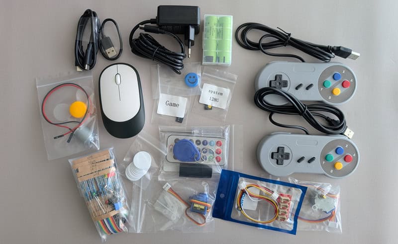 CrowPi 3 Review: A Complete Raspberry Pi Learning Station – RaspberryTips